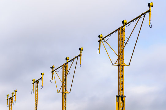 Localizer Bilder – Durchsuchen 1,992 Archivfotos, Vektorgrafiken und ...