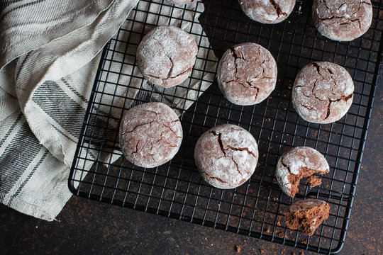 2,361,347 BEST Crinkles IMAGES, STOCK PHOTOS & VECTORS | Adobe Stock