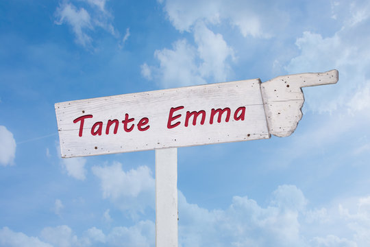 「Tante-Emma-Laden」の写真素材 | 484件の無料イラスト画像 | Adobe Stock