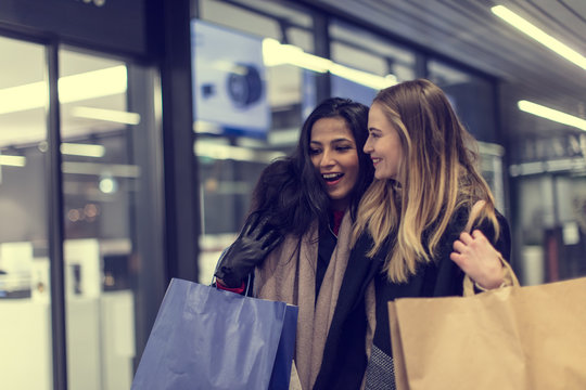 รูปภาพShoper – เลือกดูภาพถ่ายสต็อก เวกเตอร์ และวิดีโอ147 | Adobe Stock