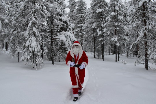 รูปภาพSamichlaus – เลือกดูภาพถ่ายสต็อก เวกเตอร์ และวิดีโอ46,016 | Adobe ...