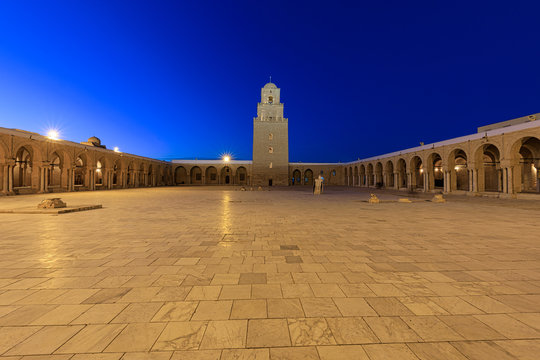 รูปภาพQayrawan – เลือกดูภาพถ่ายสต็อก เวกเตอร์ และวิดีโอ2,575 | Adobe Stock
