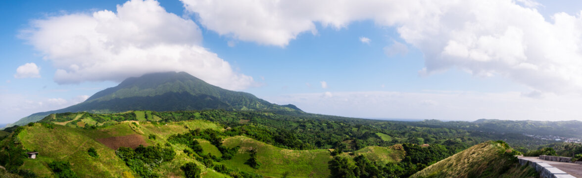 「Iraya」の写真素材 | 15件の無料イラスト画像 | Adobe Stock