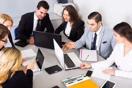 Workgroup Images – Browse 204,705 Stock Photos, Vectors, and Video ...