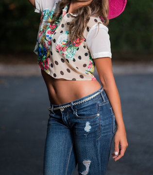 Midriff Images – Browse 1,516,683 Stock Photos, Vectors, and Video ...