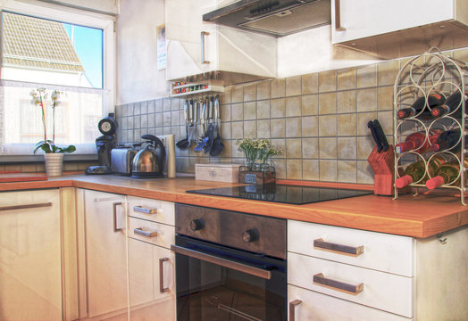 Fewo bilder – Bläddra bland 350 stockfoton, vektorer och videor | Adobe ...