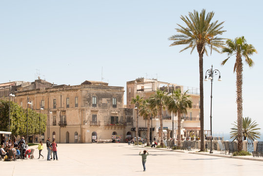 Sciacca Bilder – Durchsuchen 1,444 Archivfotos, Vektorgrafiken und ...