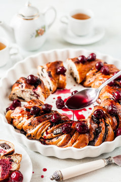 dolphy_tv photos, images, assets | Adobe Stock