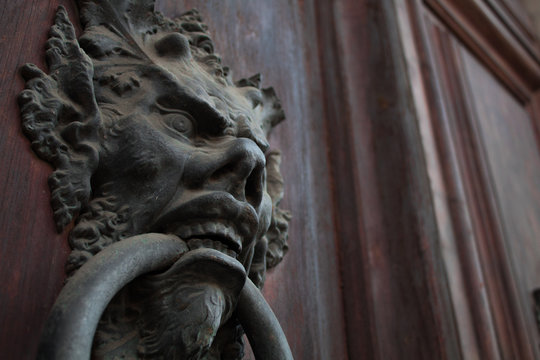 「Bussare」の画像 - 532 件の Stock 写真、ベクターおよびビデオ | Adobe Stock