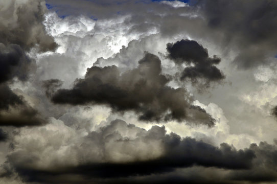 "Dunkle Wolken" Images – Browse 1,965 Stock Photos, Vectors, and Video ...