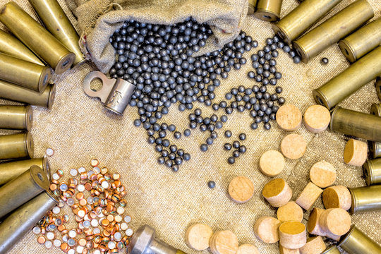 Buckshot 이미지 – 찾아보기 1,676 스톡 사진, 벡터 및 비디오 | Adobe Stock