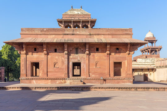 รูปภาพJodha – เลือกดูภาพถ่ายสต็อก เวกเตอร์ และวิดีโอ256 | Adobe Stock