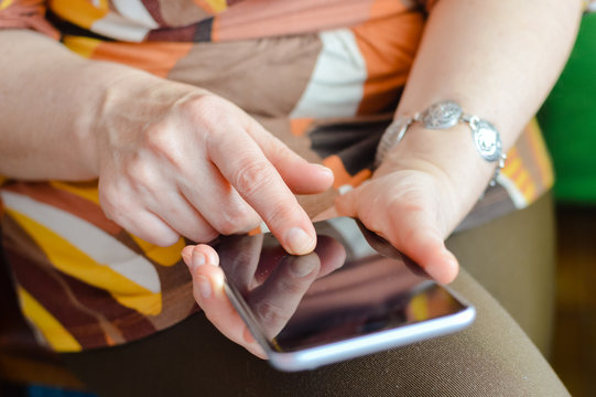 Handy Screen Images – Browse 5,286 Stock Photos, Vectors, and Video ...