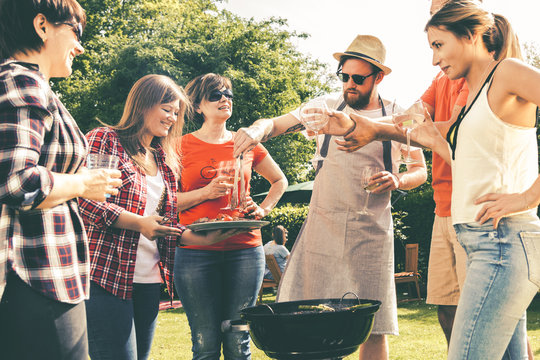 รูปภาพ"Grillparty – เลือกดูภาพถ่ายสต็อก เวกเตอร์ และวิดีโอ8,334 | Adobe ...