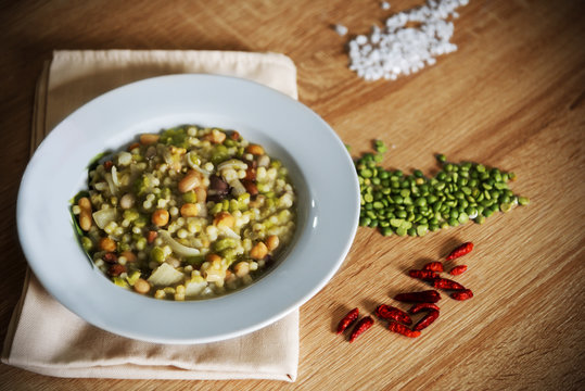 รูปภาพFregola – เลือกดูภาพถ่ายสต็อก เวกเตอร์ และวิดีโอ694 | Adobe Stock