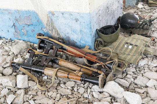 รูปภาพRpg-7 – เลือกดูภาพถ่ายสต็อก เวกเตอร์ และวิดีโอ268 | Adobe Stock