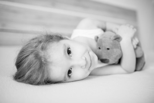 「Overlie」の画像 - 951 件の Stock 写真、ベクターおよびビデオ | Adobe Stock