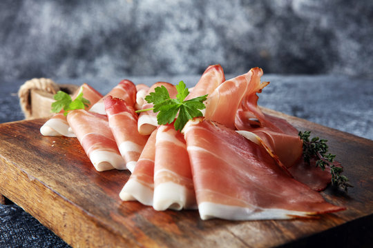 รูปภาพProsciutto – เลือกดูภาพถ่ายสต็อก เวกเตอร์ และวิดีโอ127,788 ...