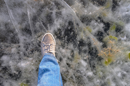 รูปภาพSchlittern – เลือกดูภาพถ่ายสต็อก เวกเตอร์ และวิดีโอ164 | Adobe Stock