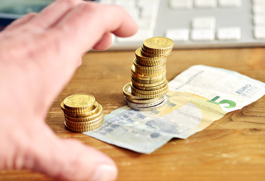 รูปภาพGeldgier – เลือกดูภาพถ่ายสต็อก เวกเตอร์ และวิดีโอ436 | Adobe Stock