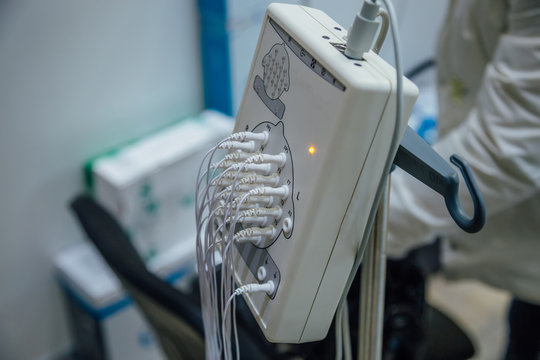 Encephalograph Images – Browse 33 Stock Photos, Vectors, and Video | Adobe Stock