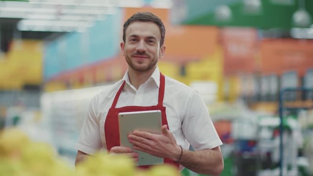 Retail Images – Browse 4,594,629 Stock Photos, Vectors, and Video ...