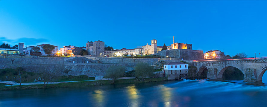 Barcelos Imagens – Procure 1,313 fotos, vetores e vídeos | Adobe Stock
