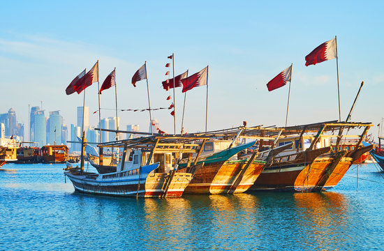 รูปภาพ"Al Dafna" – เลือกดูภาพถ่ายสต็อก เวกเตอร์ และวิดีโอ233 | Adobe Stock