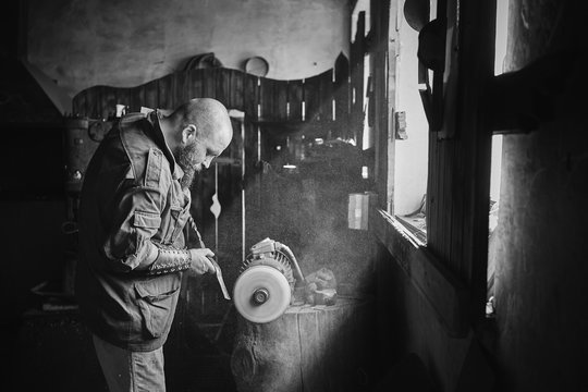 Bodenabtrag Bilder – Durchsuchen 13,968 Archivfotos, Vektorgrafiken und ...