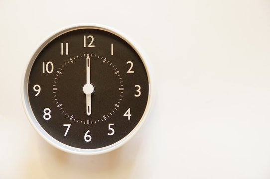 6.00 Images – Browse 5,287 Stock Photos, Vectors, and Video | Adobe Stock