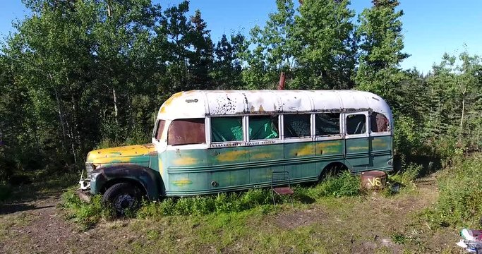 Into The Wild Wallpaper Bus