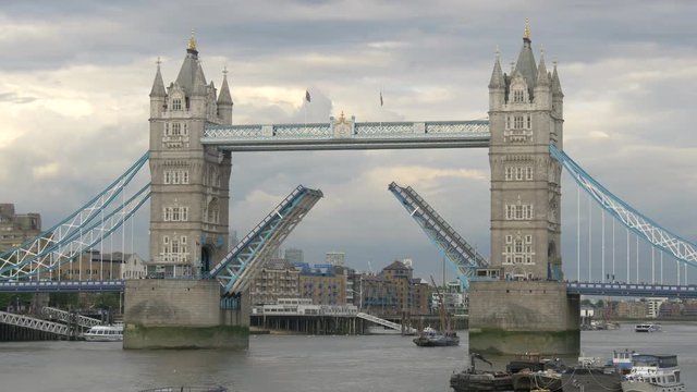 "Victorian Bridge" Images – Browse 122 Stock Photos, Vectors, and Video ...