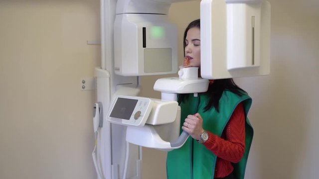 Roentgenoscopy Bilder – Durchsuchen 16 Archivfotos, Vektorgrafiken und ...