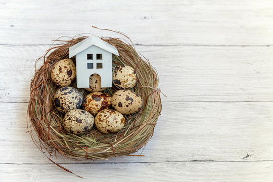 Easter Real Estate Images – Browse 2,162 Stock Photos, Vectors, and ...