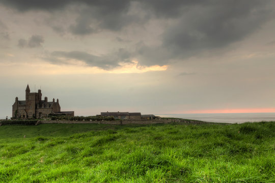 รูปภาพMullaghmore – เลือกดูภาพถ่ายสต็อก เวกเตอร์ และวิดีโอ482 | Adobe Stock