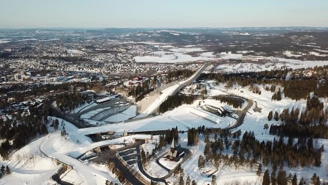 รูปภาพHolmenkollen – เลือกดูภาพถ่ายสต็อก เวกเตอร์ และวิดีโอ946 | Adobe ...