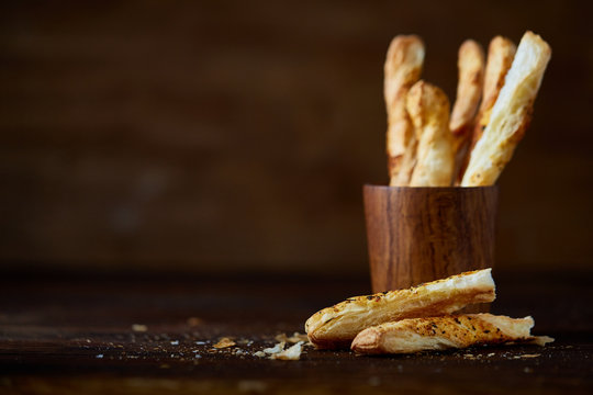 Breadstick Bilder – Durchsuchen 44,398 Archivfotos, Vektorgrafiken und Videos | Adobe Stock
