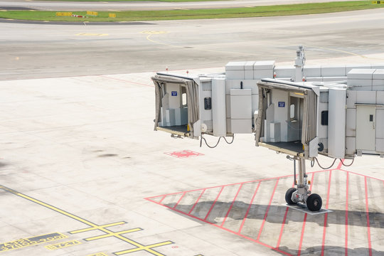 Aerobridge bilder – Bläddra bland 593 stockfoton, vektorer och videor ...