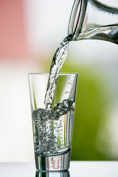 Trinking Bilder – Durchsuchen 96 Archivfotos, Vektorgrafiken und Videos ...