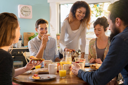 Women Around Table Images – Browse 968 Stock Photos, Vectors, and Video ...