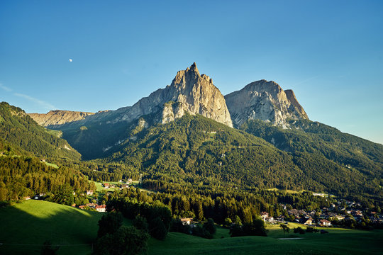 รูปภาพAirial – เลือกดูภาพถ่ายสต็อก เวกเตอร์ และวิดีโอ989 | Adobe Stock