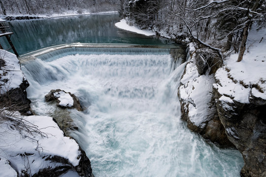 「Lechfall」の写真素材 | 761件の無料イラスト画像 | Adobe Stock