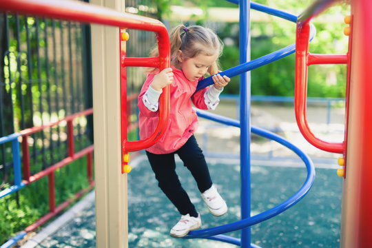 "Shin Up"-Bilder: Stock-Fotos & -Videos. | Adobe Stock