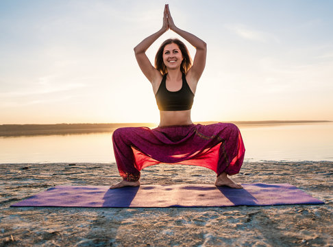 รูปภาพAsana – เลือกดูภาพถ่ายสต็อก เวกเตอร์ และวิดีโอ412,006 | Adobe Stock