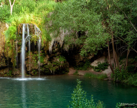 รูปภาพCaney – เลือกดูภาพถ่ายสต็อก เวกเตอร์ และวิดีโอ112 | Adobe Stock