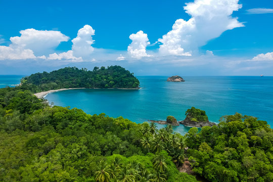 「Costa-Rica」の写真素材 | 169,691件の無料イラスト画像 | Adobe Stock