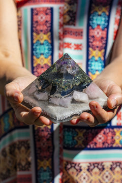 Orgonites Bilder – Durchsuchen 8 Archivfotos, Vektorgrafiken und Videos ...