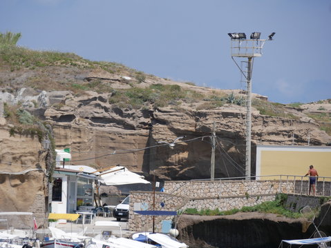 「Pandateria」の画像 - 9 件の Stock 写真、ベクターおよびビデオ | Adobe Stock