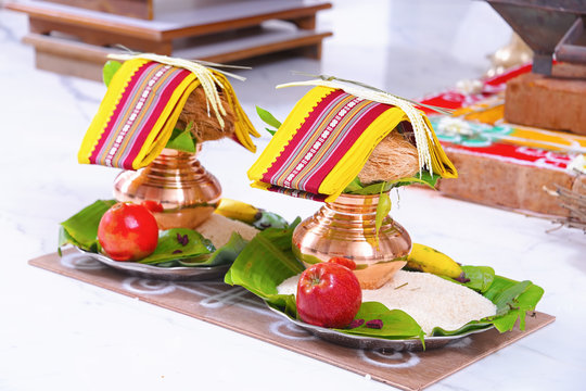 Kumbam Bilder – Durchsuchen 27 Archivfotos, Vektorgrafiken und Videos ...