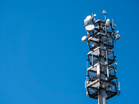 「Funkwellen」の画像 - 840 件の Stock 写真、ベクターおよびビデオ | Adobe Stock